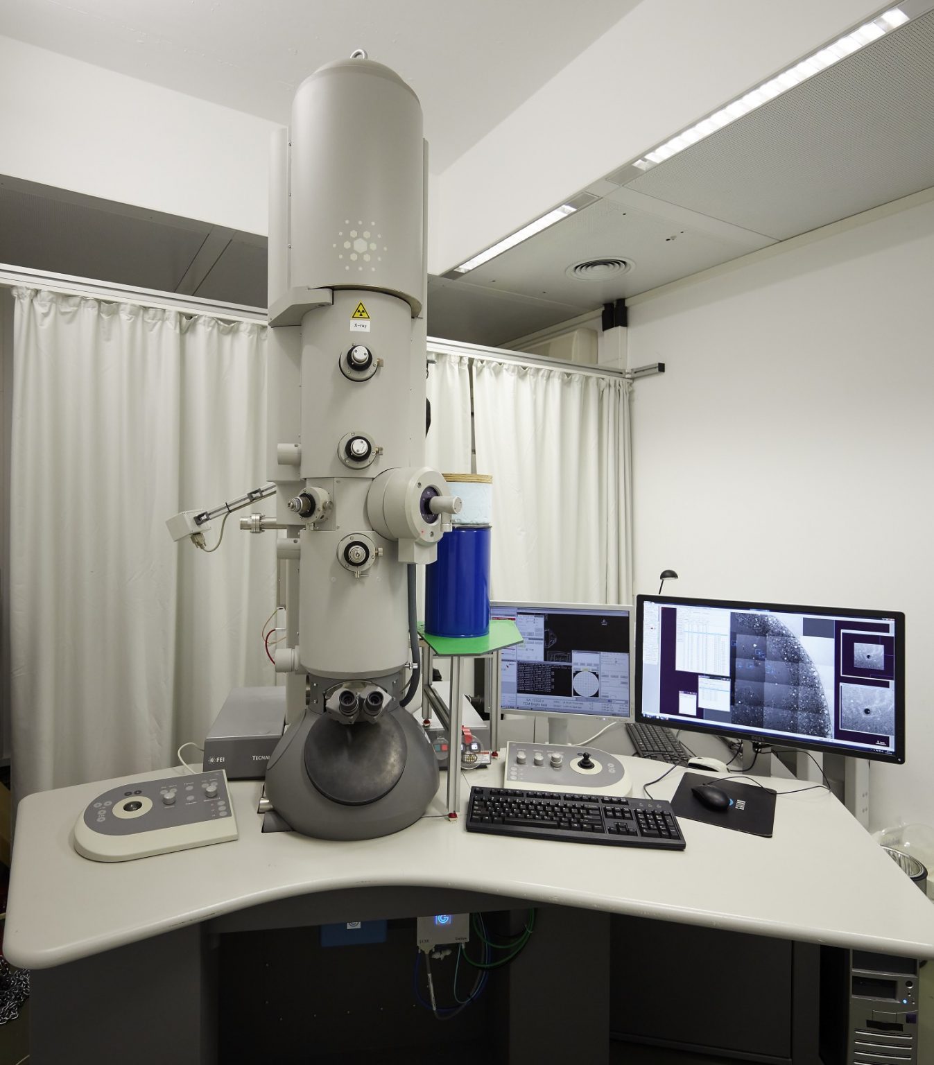 TECNAI F30, 300kV FEG, FEI – Electron Microscopy Core Facility